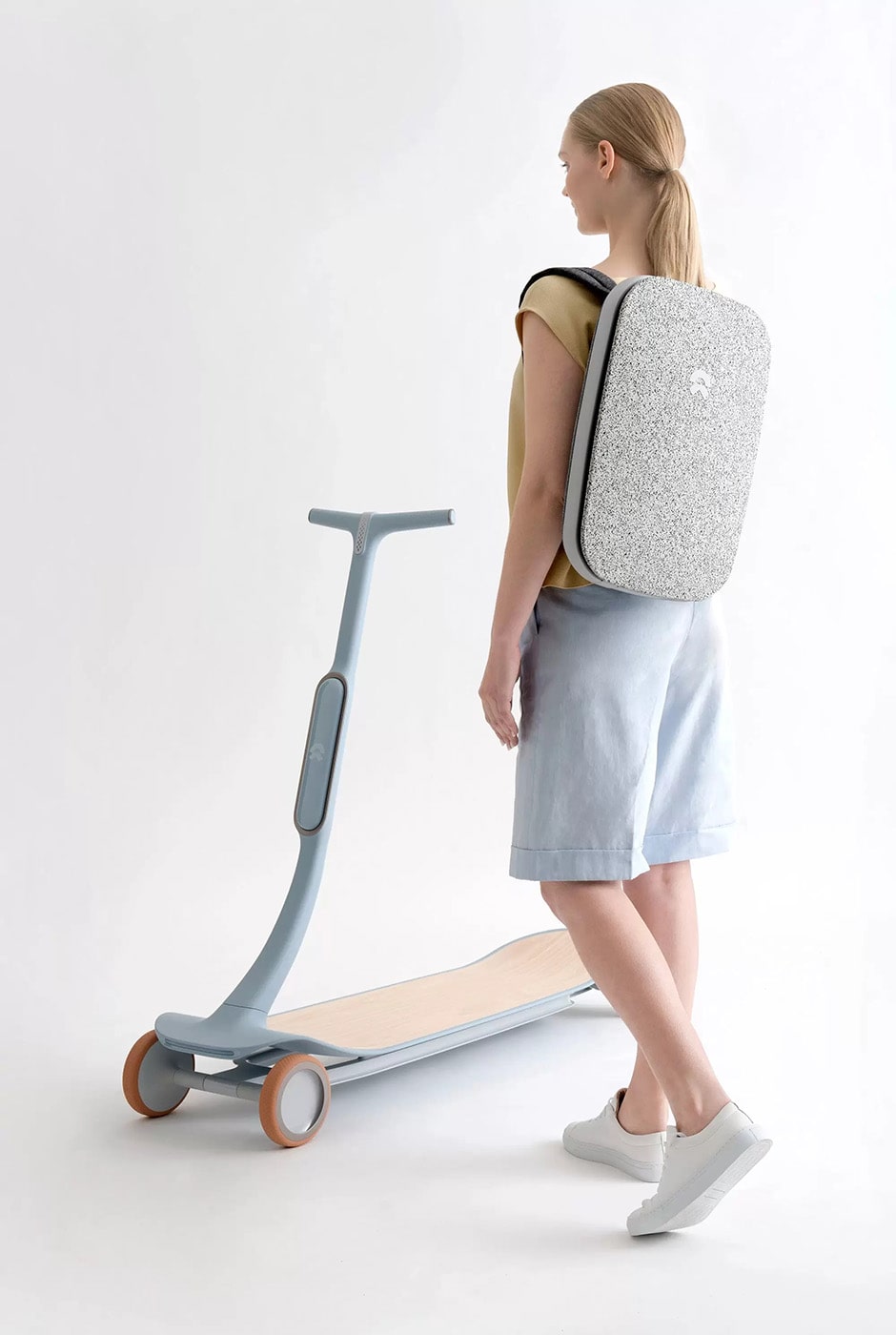 Pal • Mia Le Journal